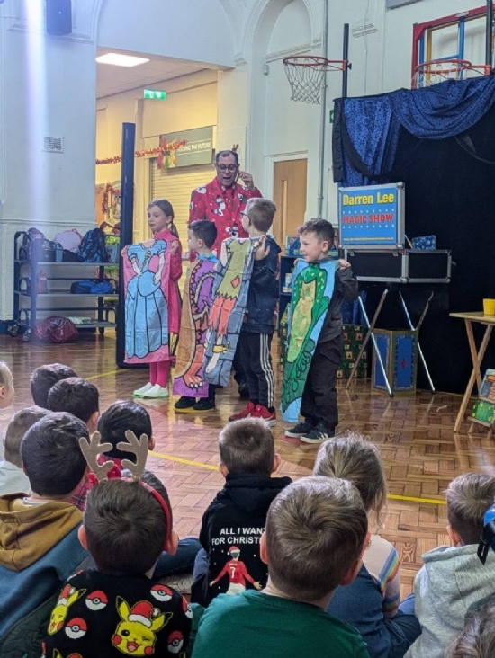 Park Primary School - Magic Show